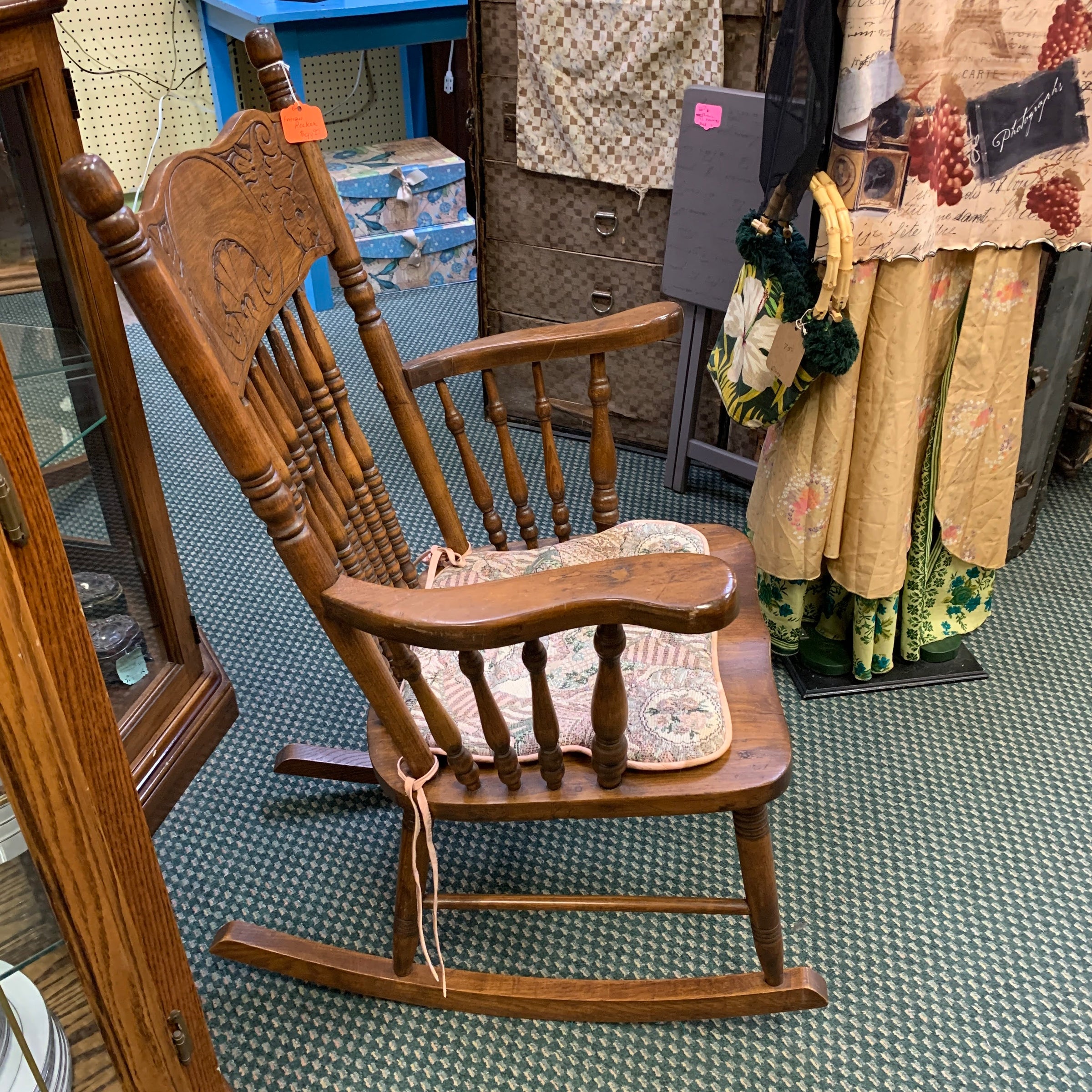 Antique Rocker Styles